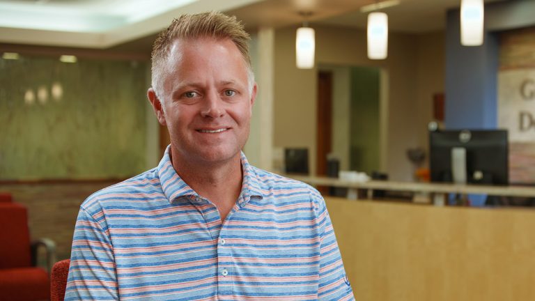 Crowns and Bridges | Great Lakes Dental Care | Grand Rapids Dentist ...